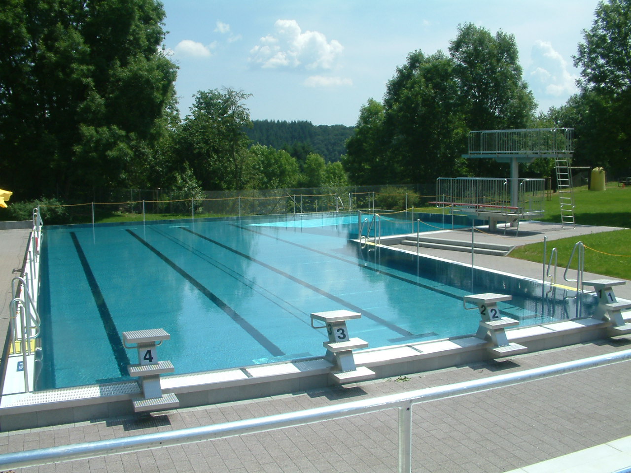 Familienfreibad Manderscheid | Verbandsgemeinde Wittlich-Land